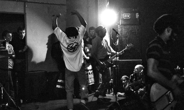 ‘No me sorprende que me atrajera el punk’: los mocosos militares que ...