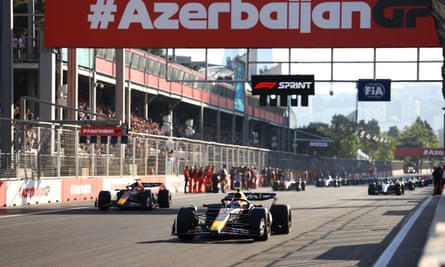 Sergio Pérez gana carrera al sprint en Azerbaiyán para Red Bull con ...